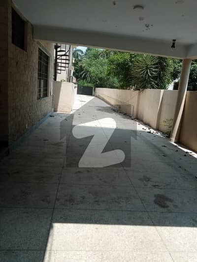 511 Sq Yd Livable House Investor Price F-8, Islamabad ID42055214 ...