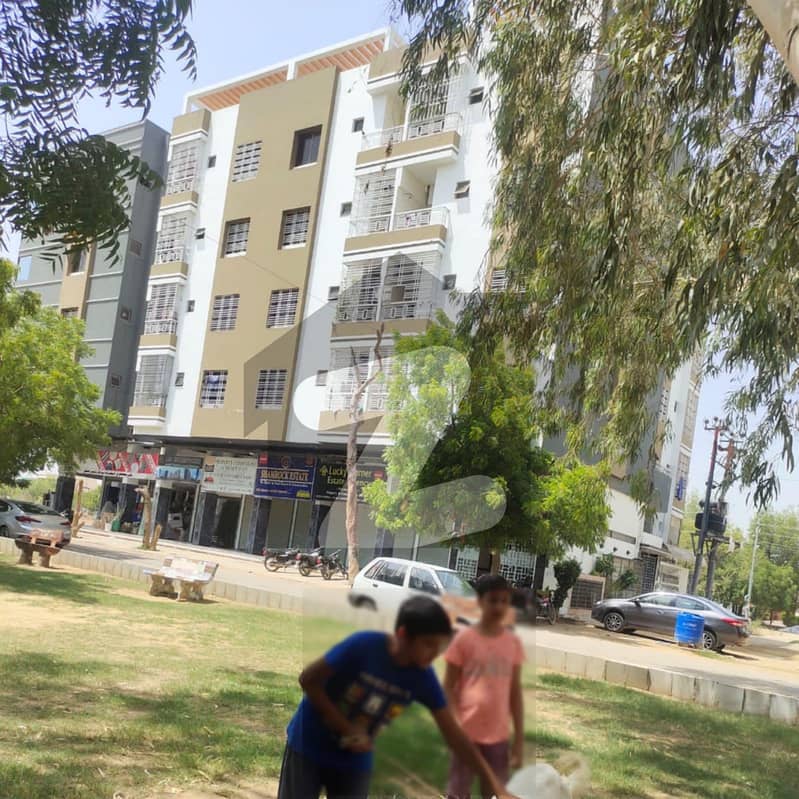 Smart Arcade Flat With Roof Gulshan E Maymar Sector Y1 Gulshan-e-Maymar ...