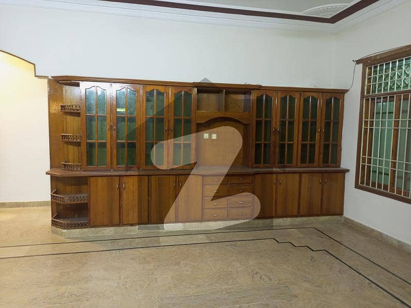 400yrd, 3 bed dd, Beautiful Ground Portion Available For Rent, Block 12 ...