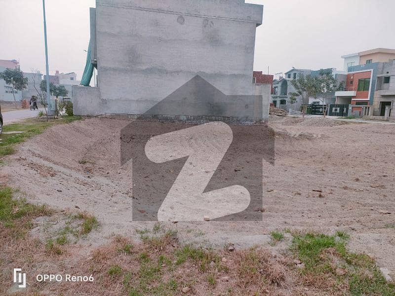 HOT LOCATION PLOT Park View City, Lahore ID44698020 - Zameen.com