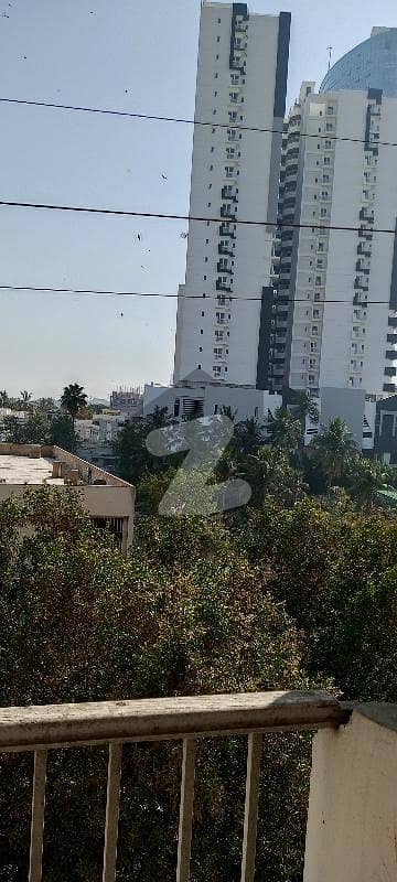 Flat For Sale Is Readily Available In Prime Location Of Clifton - Block ...