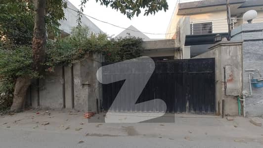 18 Marla House On Land Price Available For Sale In Cavalry Ground ...