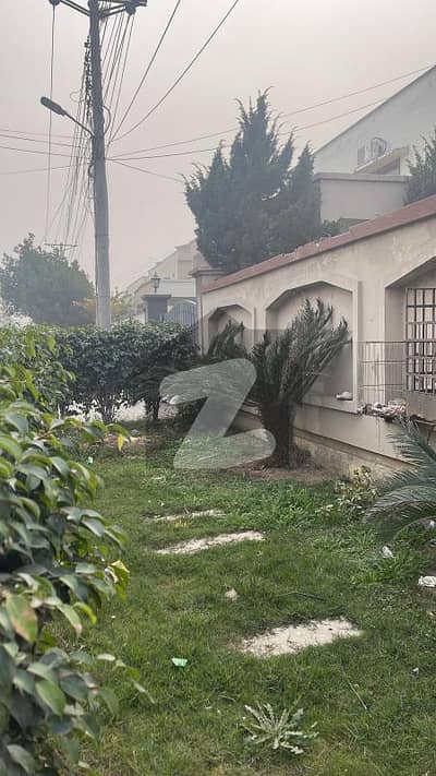 Houses for Sale in PAF Falcon Complex Lahore - Zameen.com