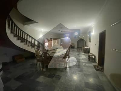 500 YARDS TWO UNIT DHA Phase 5 Extension, DHA Phase 5, DHA Defence ...