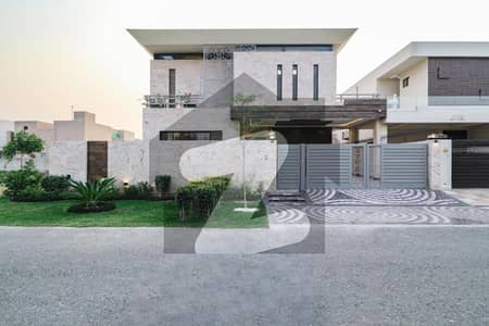 20 Marla Modern And Lavish Bungalow Near Defence Club Posh Area DHA ...