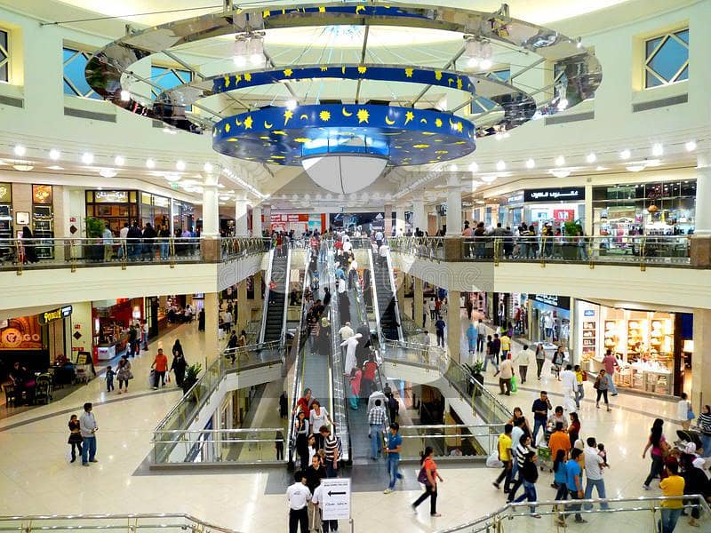 Q Central Grand Mall And Residences For Sale In Very Attractive Payment ...