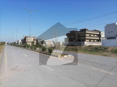 Residential Plot Of 1 Kanal For sale In Regi Model Town Phase 3 Regi ...