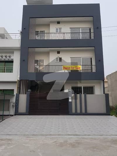 7 Marla Brand New Triple story Building on 60 Feet Road Jubilee town ...