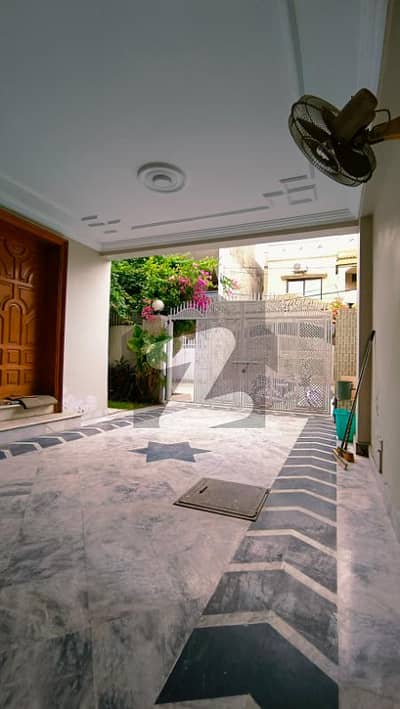 Beautiful Luxurious 10 Marla House For Sale Chaklala Scheme 3, Chaklala ...