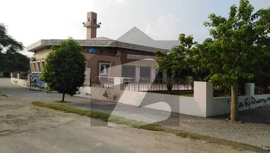 14.25 Marla 40x80 Plot Near Main Park Block F3 IEP Engineers Town ...