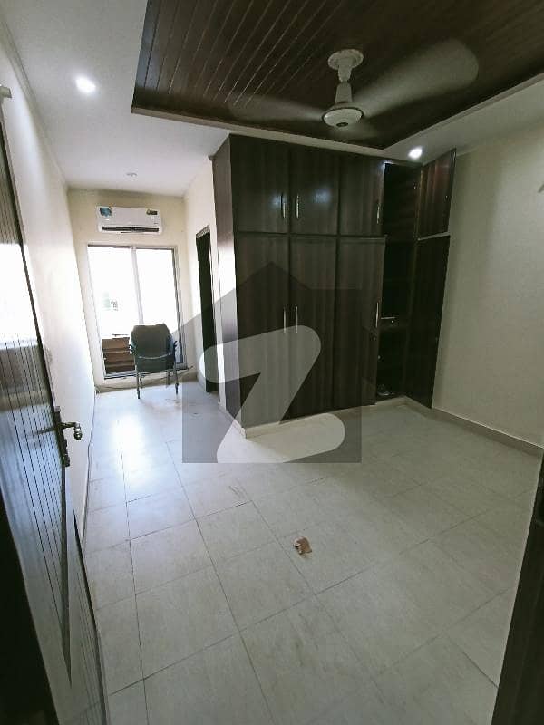 1, KANAL Building Fist Floor Flat Available For Office Use In Johar Town Near Emporium Mall ...