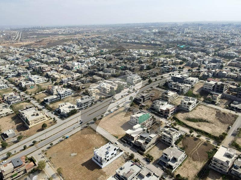 1 Kanal South Face Level Plot Near Jacaranda Club St 11 Sec E Dha2 DHA ...