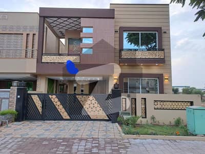 10 Marla Ideally Situated In Bahria Town Phase 7 new built house Bahria ...