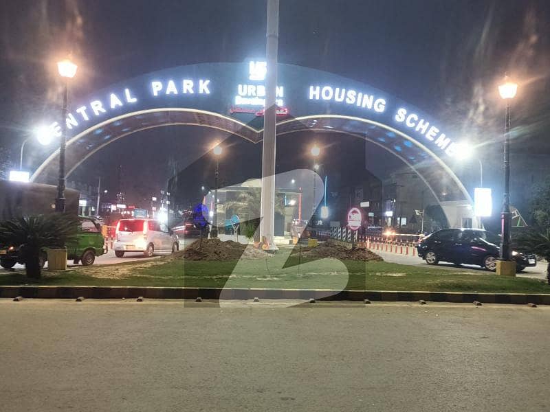 Facing Park Residential Plot Central Park - Block E, Central Park ...