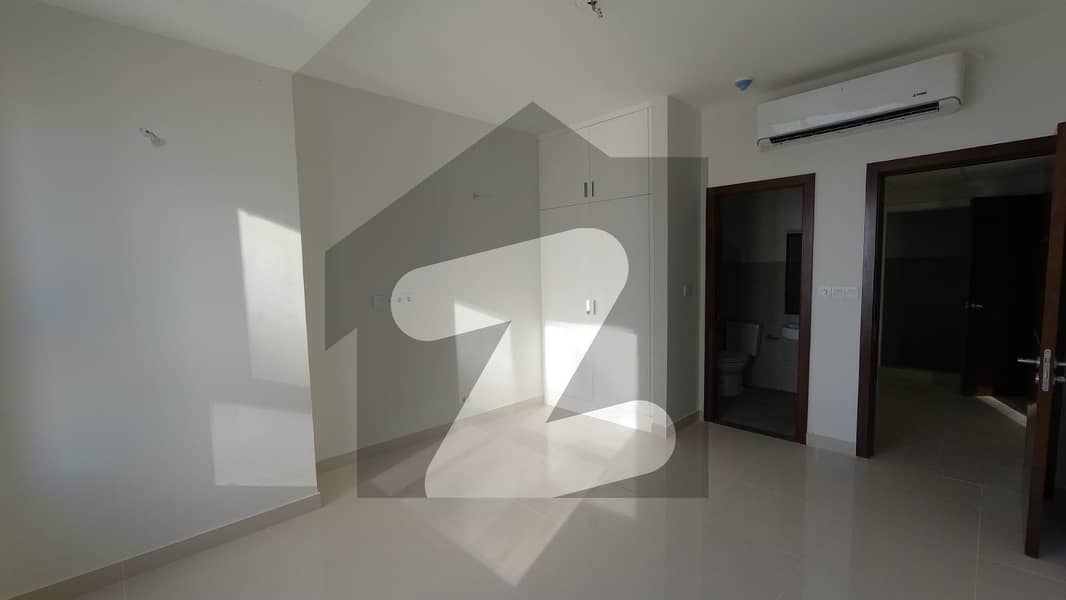 Emaar Reef Tower 3 Bedroom Full Sea Facing Available On 11th Floor ...