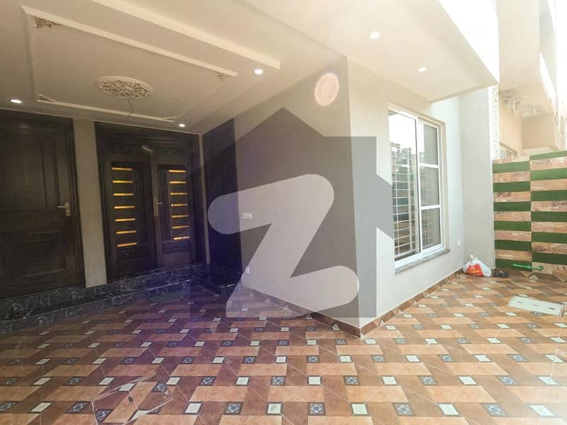 In Paragon City - Woods Block House For sale Sized 5 Marla Paragon City ...