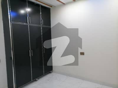 Avail Yourself A Great Prime Location 5 Marla Lower Portion In Gulshan ...