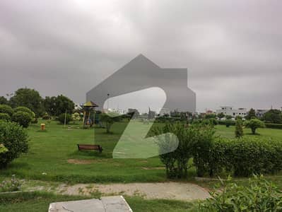 1 Kanal Facing Park Plot Block D In Awt Phase 2 Hot And Beautiful ...