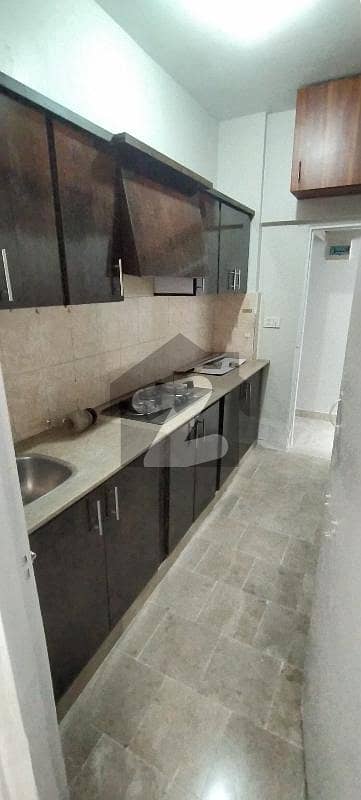 LEASED GROUND FLOOR FLAT FOR SALE IN HUNAID CITY BLK-17 GULISTAN-E ...