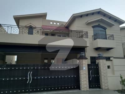Askari x Brand New Luxury House For Sale Askari 10 - Sector F, Askari ...
