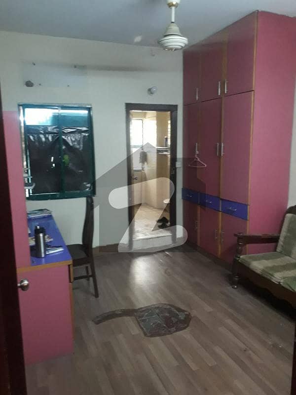 VIP Block 7 Al Najeeb Plaza 2 Bed DD Ground Floor Flat Avilabal For ...