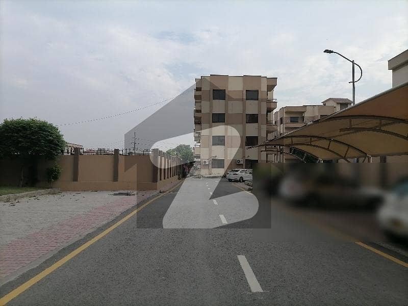 Flat Of 10 Marla Available In Askari 5 Askari 5, Askari, Lahore ...