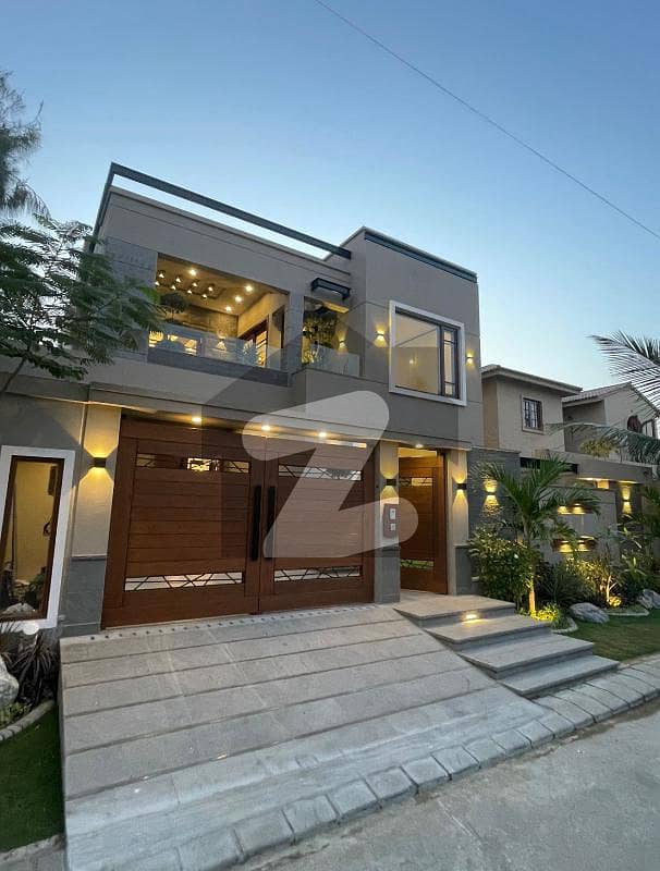 "unveiling Elegance: A Paradisiacal 2+4 Bed Bungalow With Full Basement ...