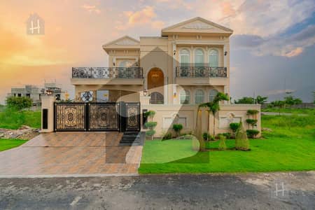 10 Marla Slightly Used Beautiful Design House For Sale At Top Location ...