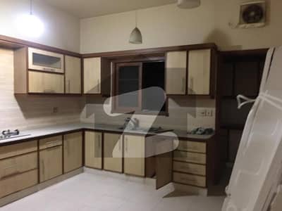 600 Square Yards 4 Bed Well-Maintained 1st Floor Upper Portion ...