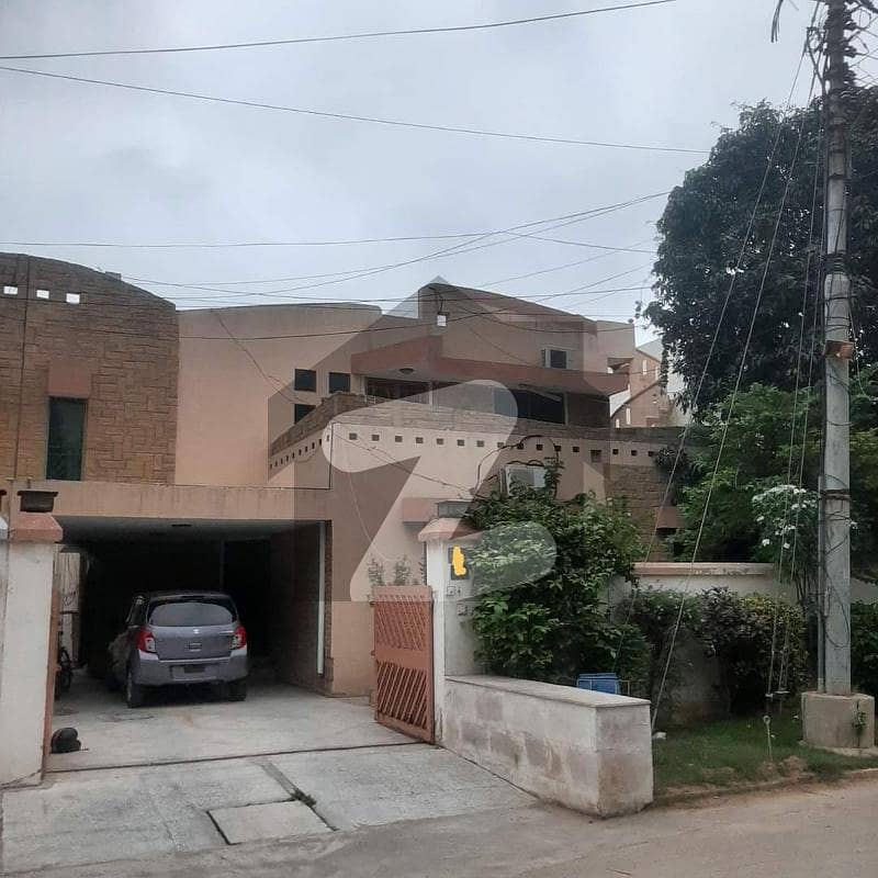 WEST-OPEN 4BDD SD House in Old Falcon Complex, Malir Falcon Complex ...