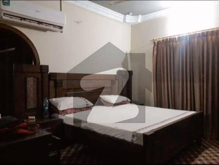1500 Sq. yards. West Open Double Storey Bungalow Gulshan E Iqbal Block ...