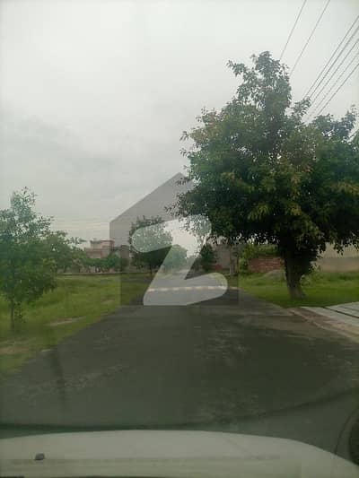 Plot Near To Park And Main Road Nespak Housing Society Phase 3 - Block ...