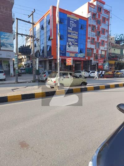 6 MARLA 5 STORY PLAZA AT MAIN ROAD GHOURI TOWN ISLAMABAD Ghauri Town ...