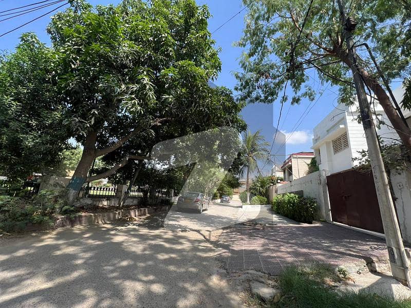 Spacious 2-Bedroom Portion with Modern Amenities for Rent in KDA ...