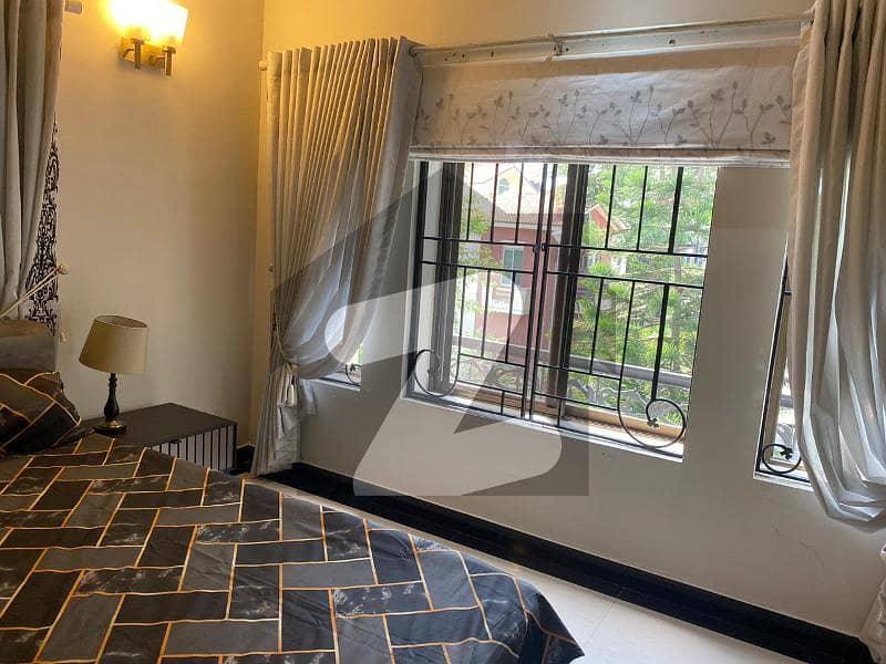 500 Sq Yard Luxury House Available For Sale E-11, Islamabad ID47407632 ...