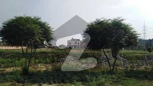 4.5 Marla Plot Available In Pakarab Housing Sachem. With All Faslites ...