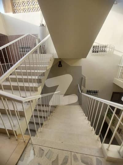 3 bedrooms drawing dinning apartment clifton block 4 chapal beach ...