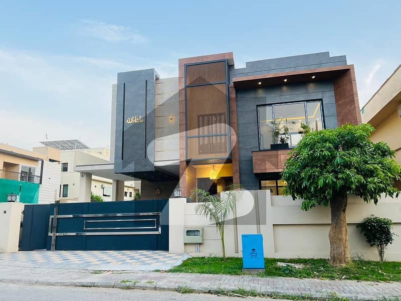 Beautiful Designer 1 Kanal House For Sale SECTOR H DHA Phase 2 Defence ...