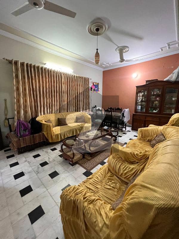 Original pics Brand new Ground portion khyaban e tanveer chaklala ...