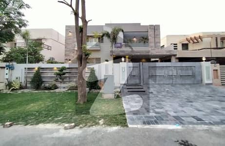FACING PARK ONE KANAL RENOVATED VILLA FOR SALE IN DHA PHASE 3 NEAR TO ...