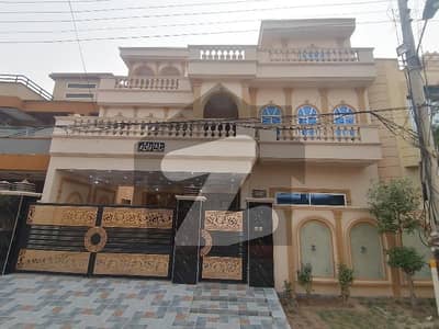 Double Storey 10 Marla House For sale In Wapda Town Phase 1 - Block D ...