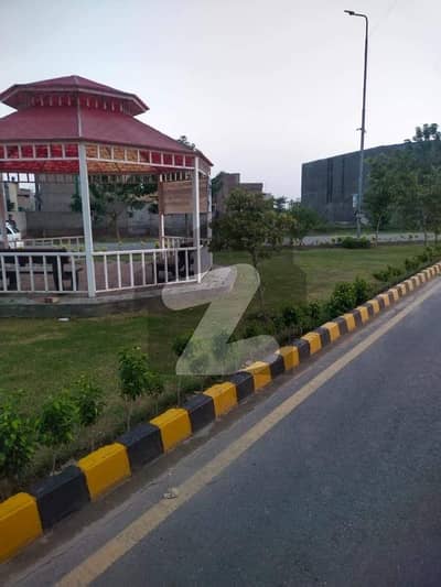 05 Marla Plot 30.5 Feet Front 37 Feet Depth 02 Beds Can Be Made On ...