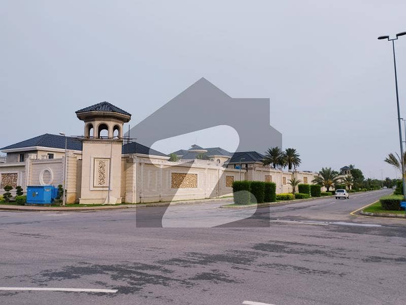 IN BAHRIA TOWN 5 MARLA PLOT FOR NEAR BY FAMOUS LAND MARK GRAND JAMIA ...