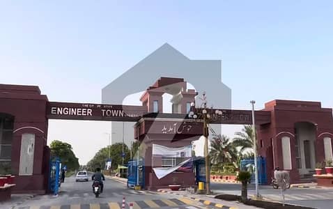 Corner Facing Park 60 Foot Road 40 Marla Plot for Sale in Engineer Town ...