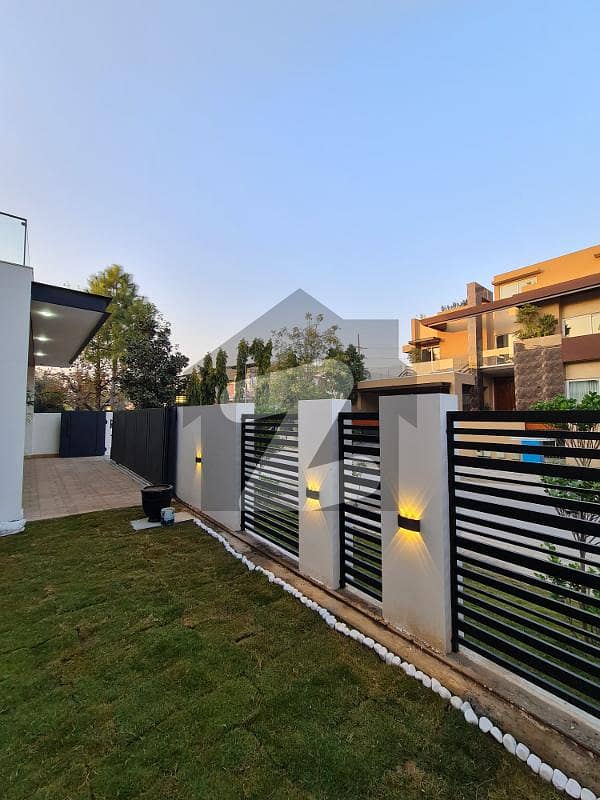 Super Modern 1 Kanal House For Sale Near Central Park DHA Defence Phase ...