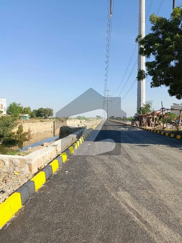 120 Yard Transfer PLOT On 40 Ft Road In PIR AHMED ZAMAN BLOCK 3 Pir ...