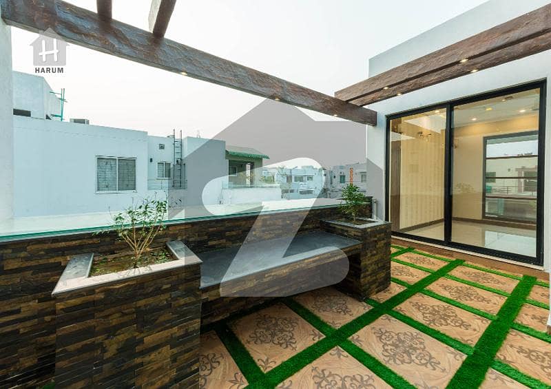 10 Marla Brand New Modern Design Luxury House DHA Phase 7, DHA Defence ...