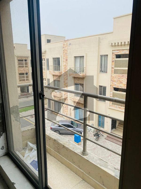 7 MARLA 3 BED APARTMENT FOR SALE IN ICON VALLEY Icon Valley Phase 1 ...