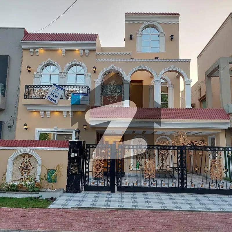 10 Marla House For Sale In Nishtar Block Bahria Town Lahore Bahria Town ...