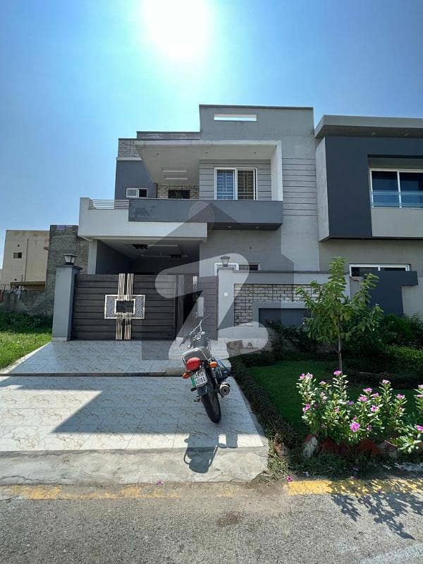 5 Marla VIP Double Storey House For Sale Chughtai Garden, Lahore ...